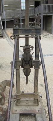 Drill, hand-cranked diamond prospecting - Centre for Gold Rush Collections