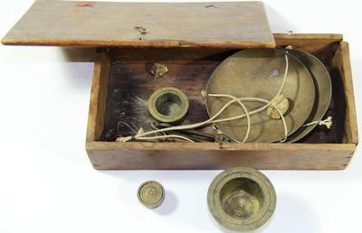 Mining, Scales - Centre for Gold Rush Collections
